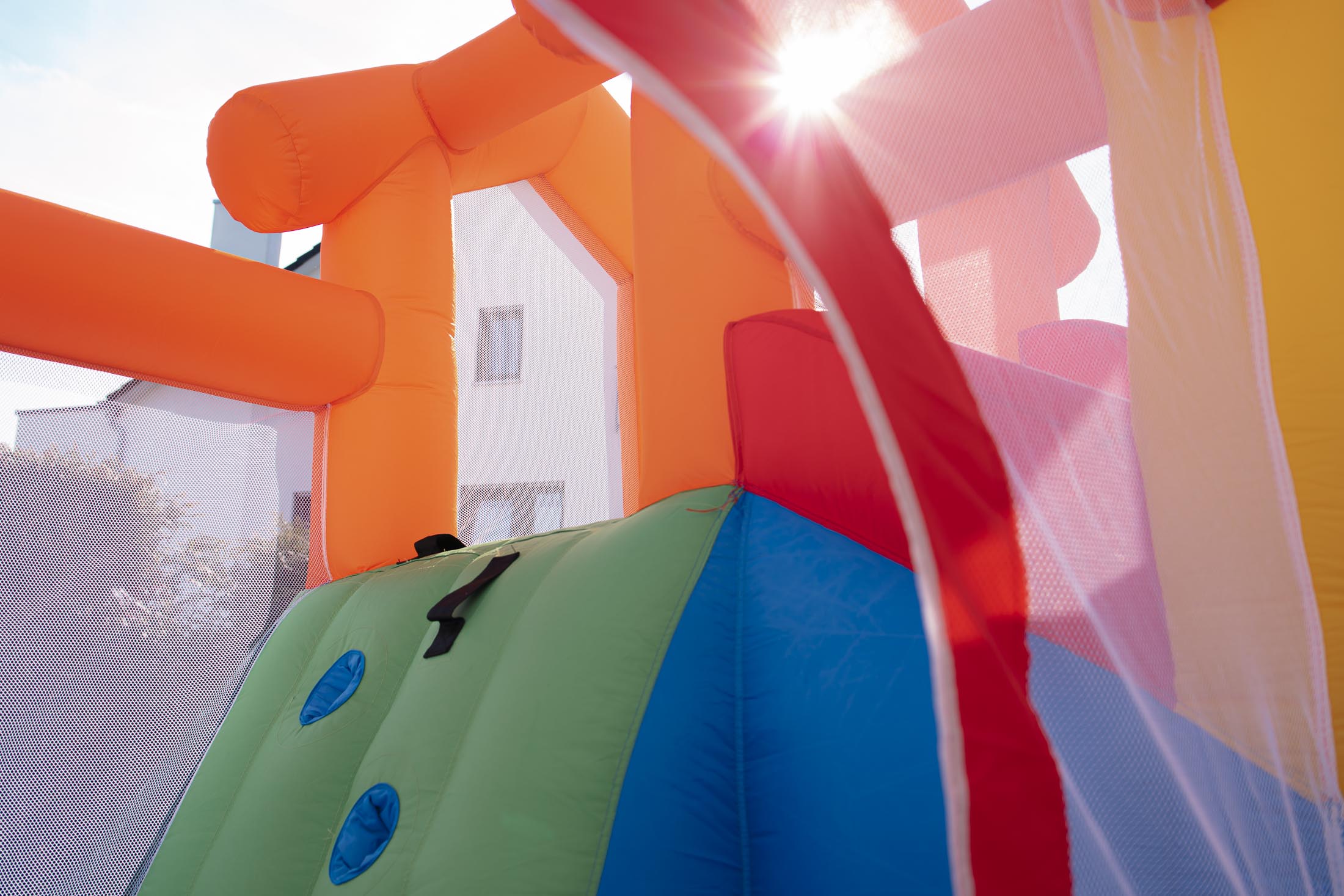 01 Regenbogen – Springmania-Verleih